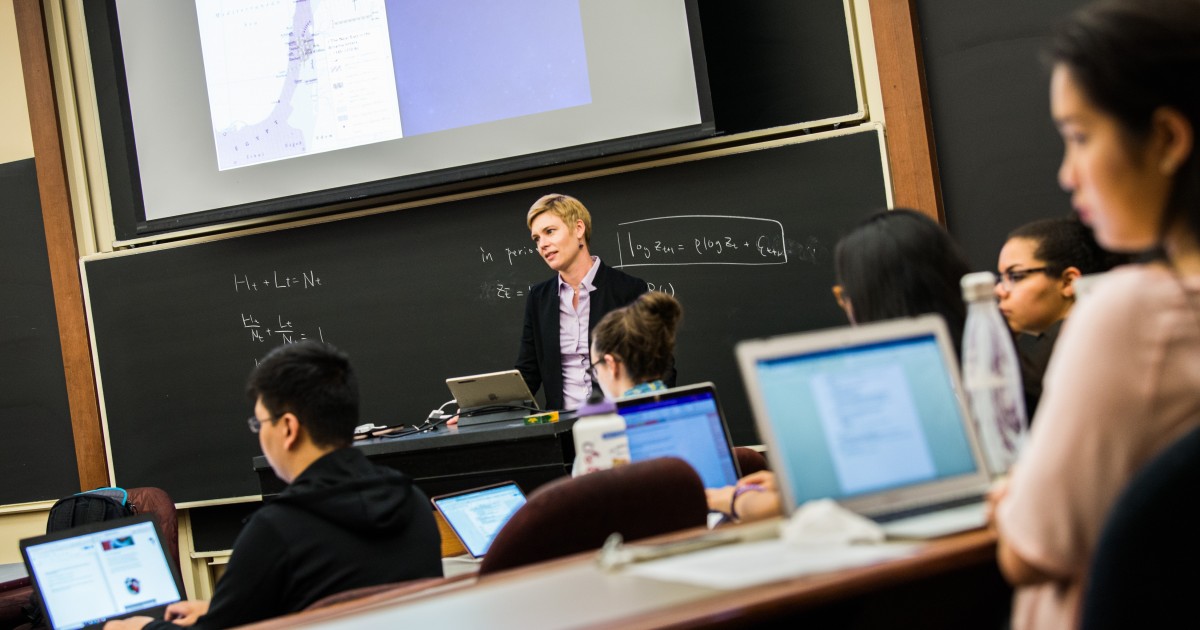 About Our Faculty | The College | The University of Chicago | The ...