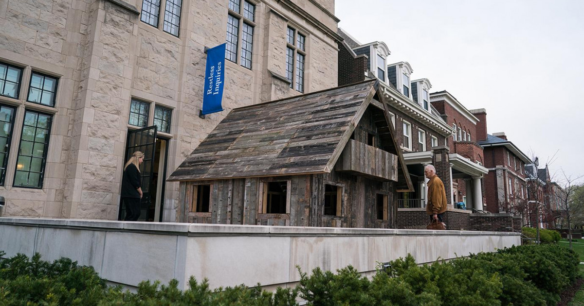 Big ideas, tiny houses | The College | The University of Chicago | The ...