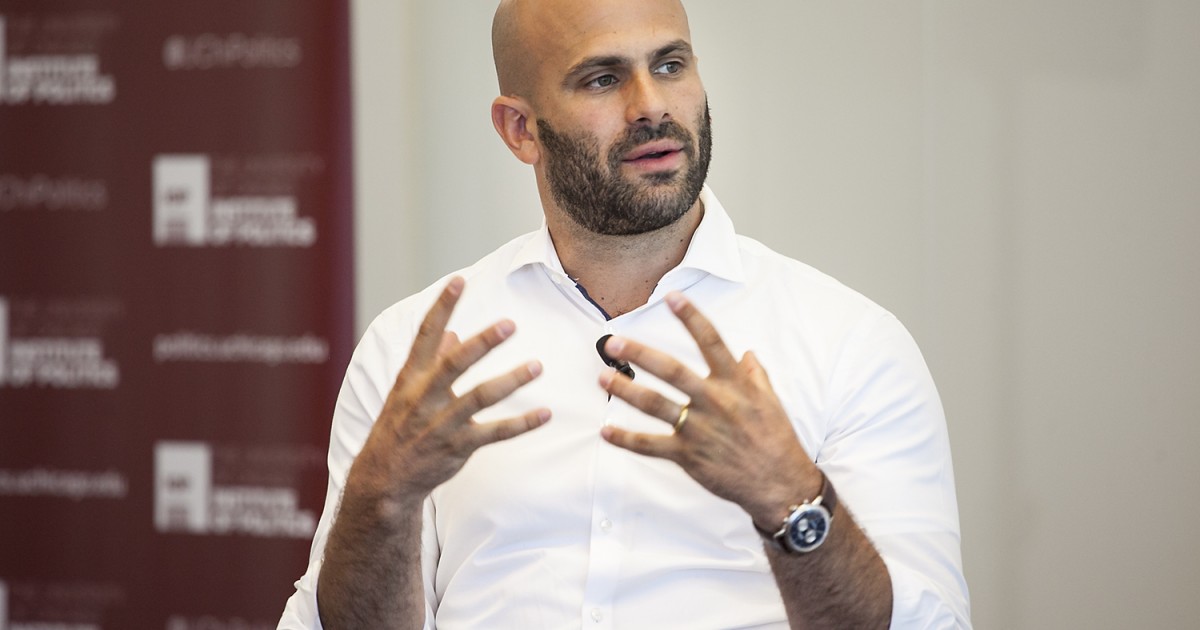 From Hyde Park to the White House: Earth Day with Sam Kass (AB '04 ...